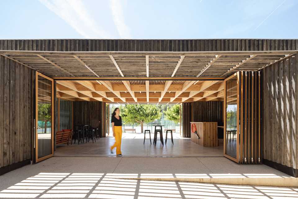 Tri Fold Doors Pavilion